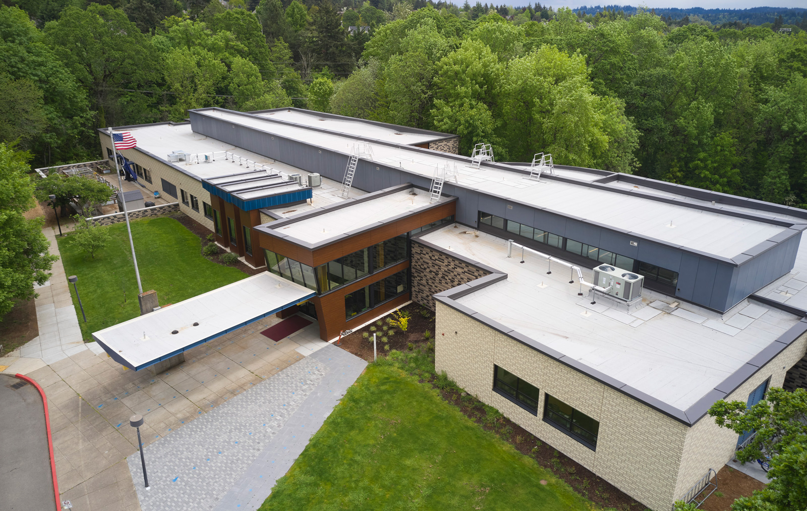 Low Slope Modified Roofing - Malarkey Roofing Products