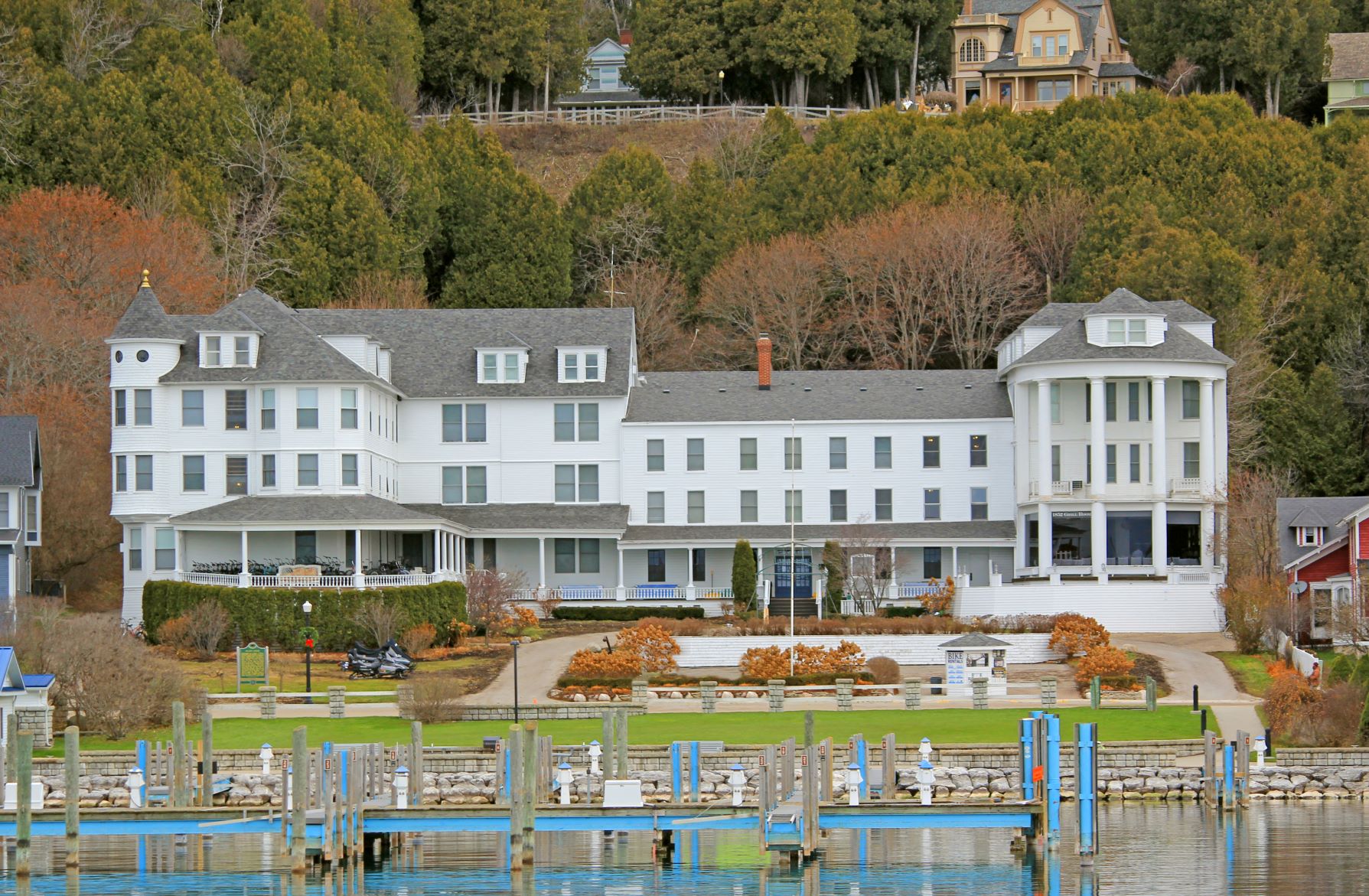 LEED Platinum Project Features Malarkey Roofing Products - Malarkey ...