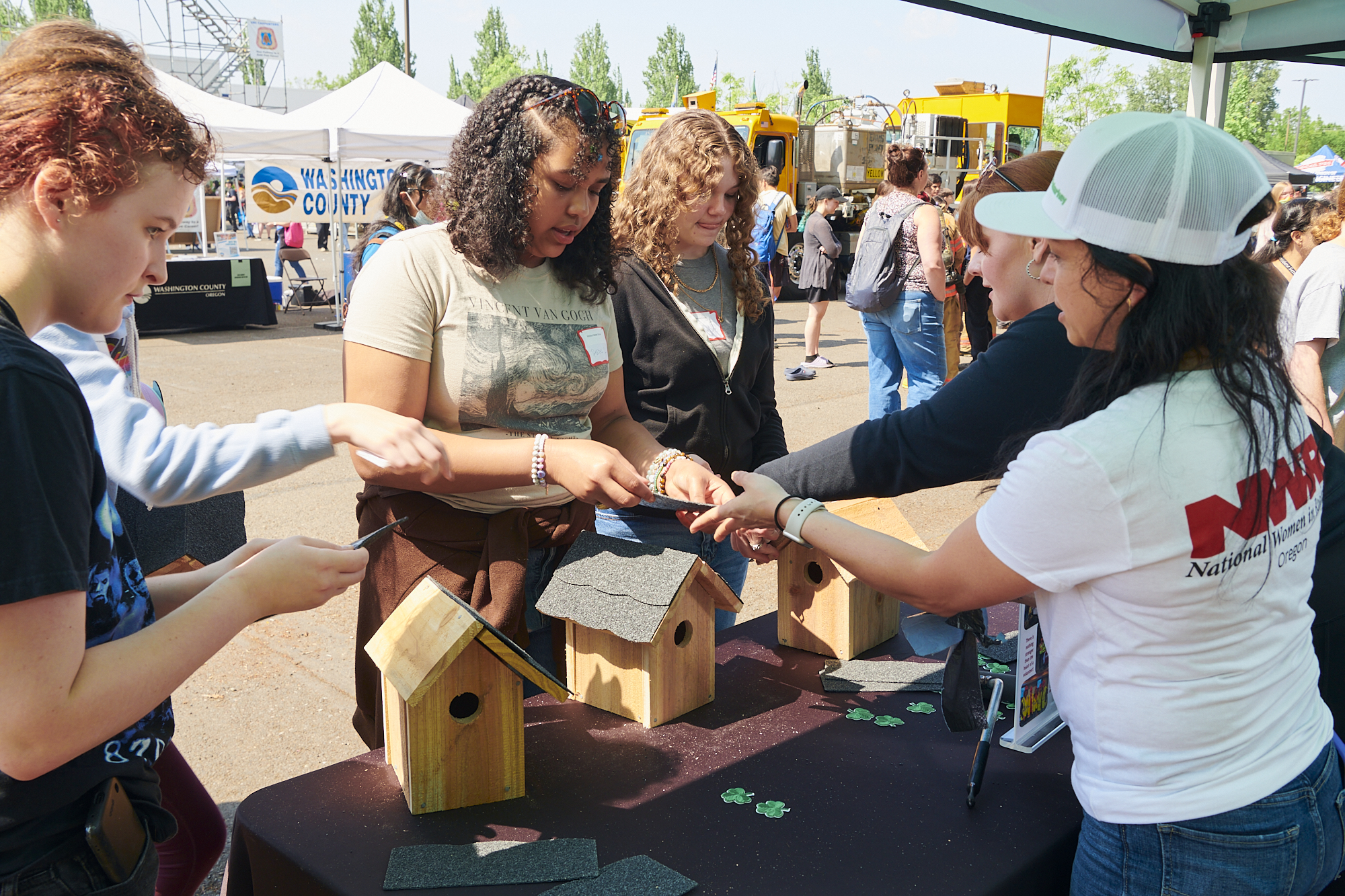 Malarkey, NWiR Share Careers in Roofing with Oregon Tradeswomen ...